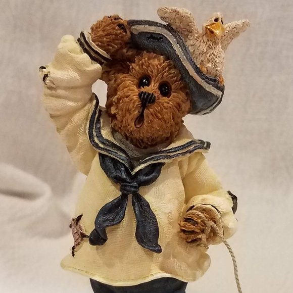 Boyds Bears | Accents | Boyds Bear With Small Bear In Boat Figurine ...